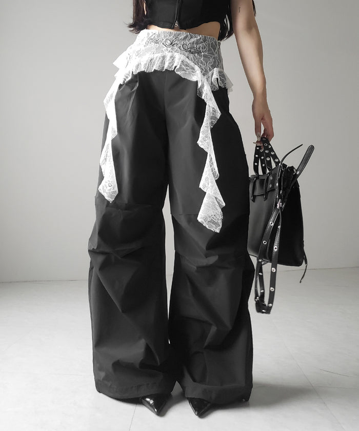 ウエストレースフリルドッキングタックワイドパンツ ／ waist lace frill docking tuck wide pants